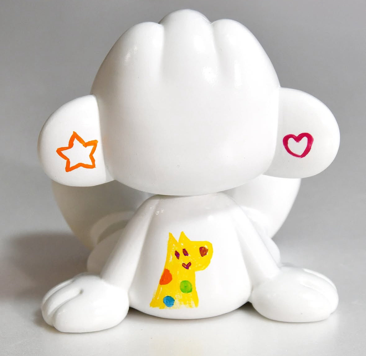 Yusuke Toda - Yum at Peaceful Place ( White, Hand Embellished) – Toyol Toys